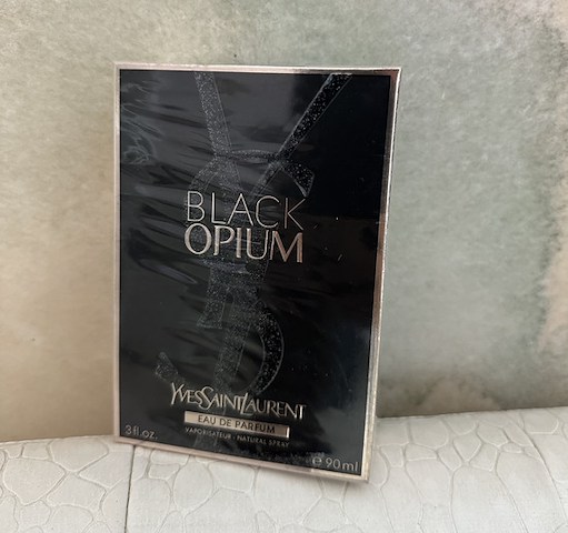 Ysl black opium zenski parfem