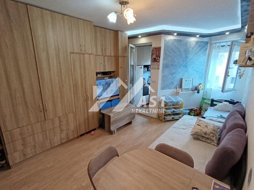 Prodajem odličnu garsonjeru na Novoj Detelinari! ID#1614 81.370 €