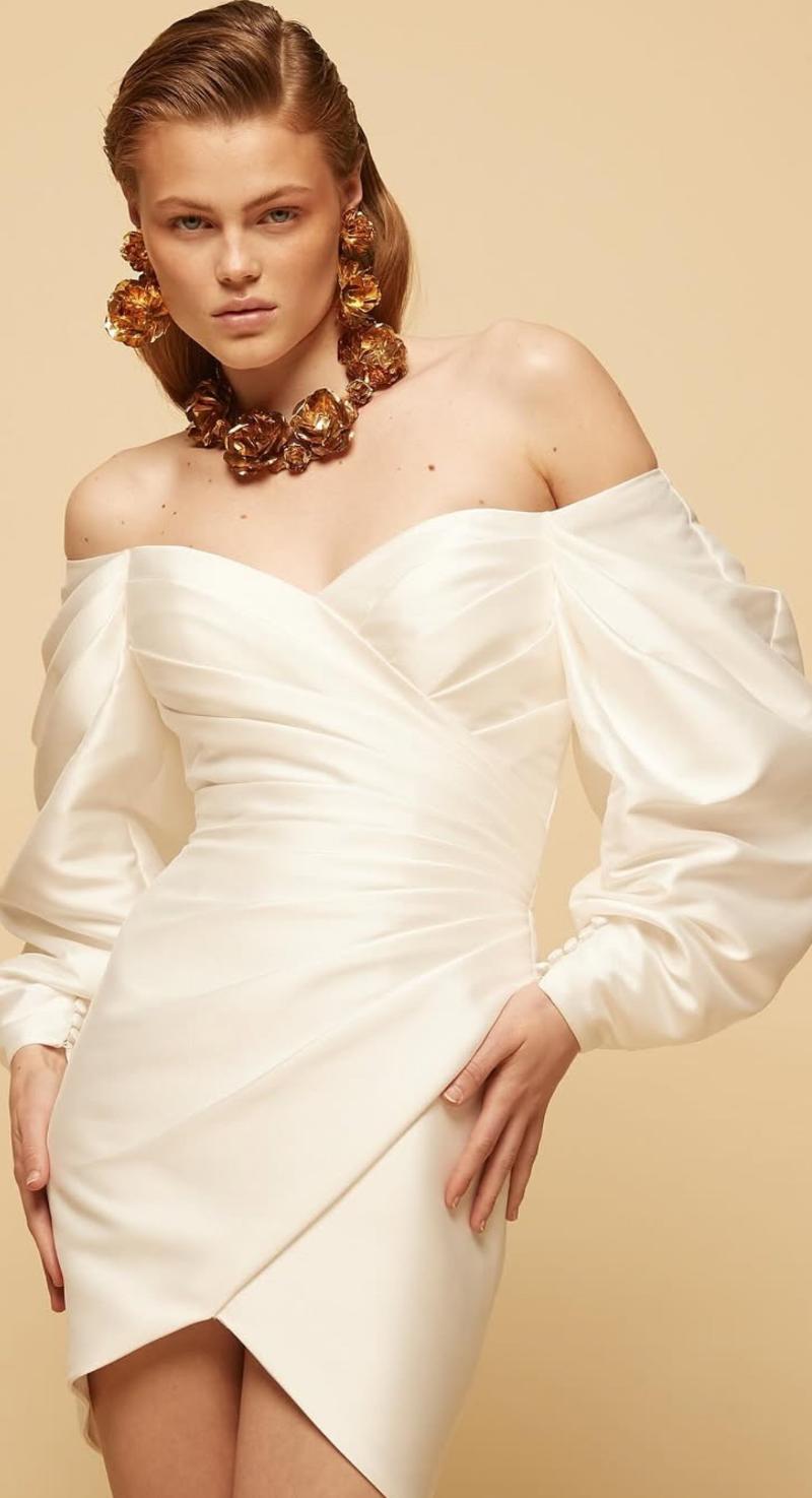 Pronovias / QUEEN