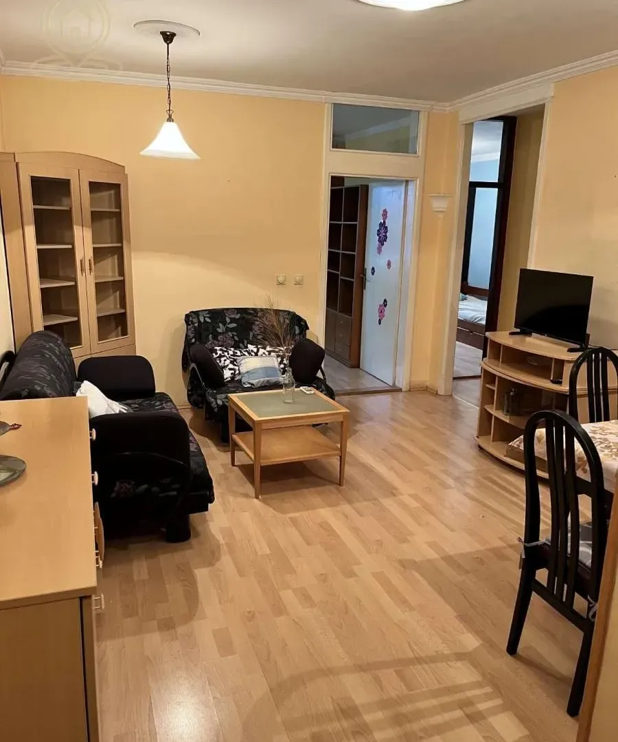 Izdavanje, dvosoban stan, 60m2, Slavija, Vračar, Beograd