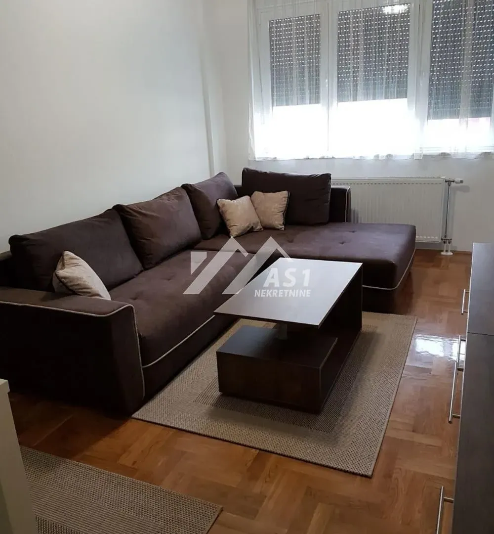 Izdavanje, jednosoban stan, 44m2, Grbavica, Novi Sad, Novi Sad