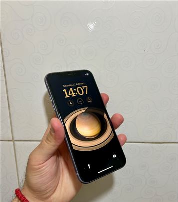 iPhone 11 64GB SimFree/TOP CENA