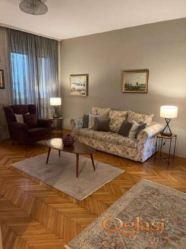 Izdajemo dvosoban salonski stan na Dorćolu, 56m2