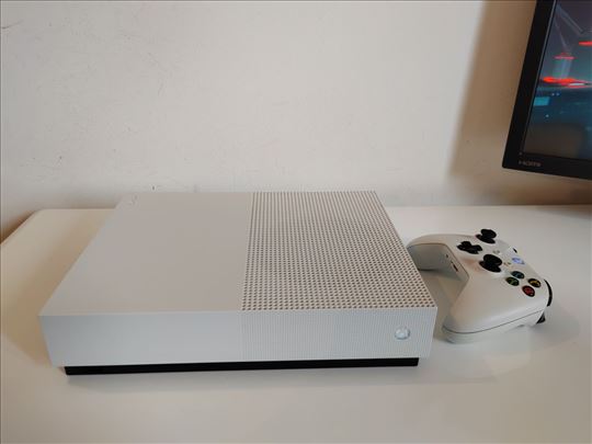 Microsoft Xbox One S