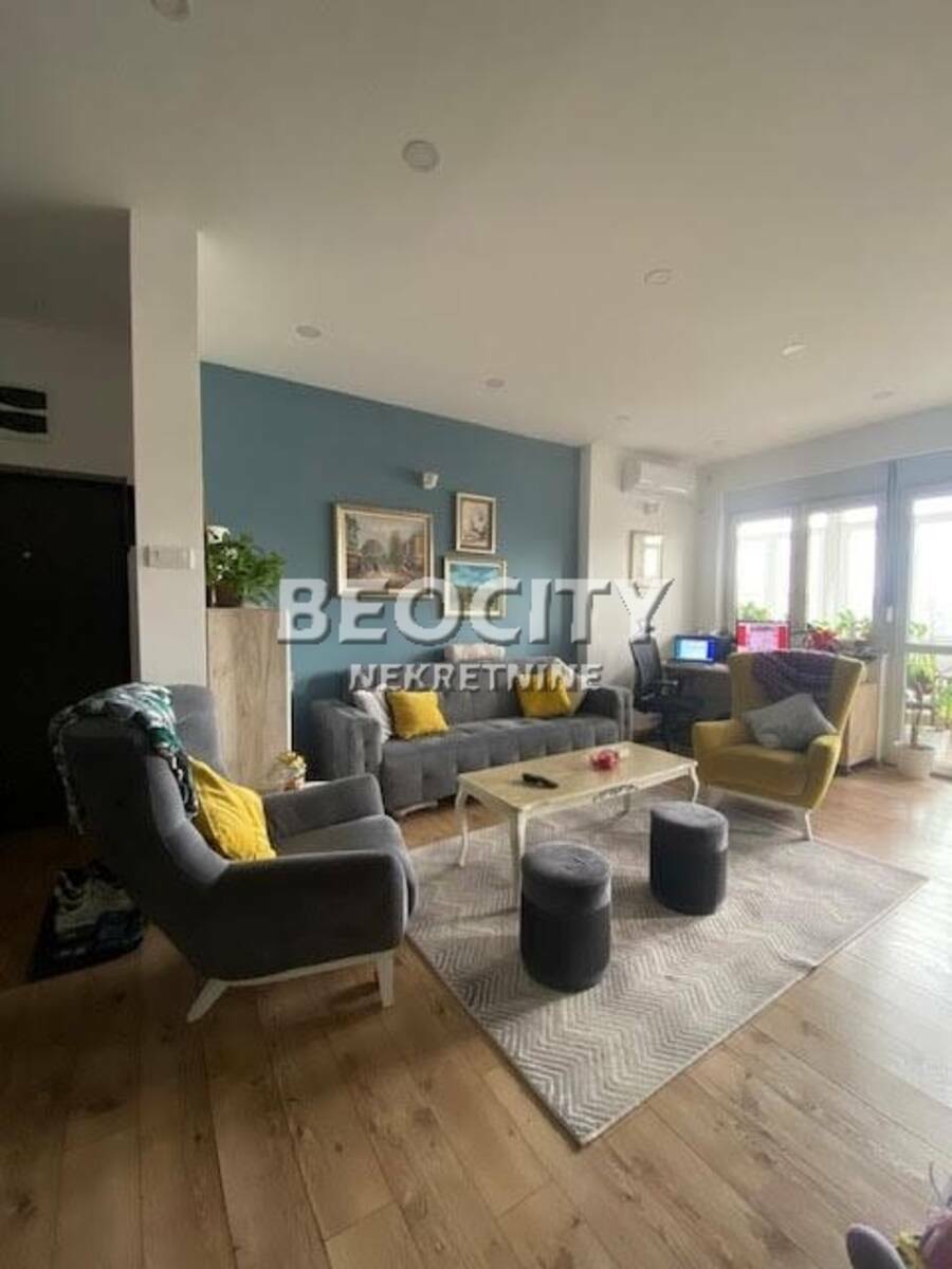 Savski venac, Centar, Kraljice Natalije, 4.0, 110m2, 330000EUR