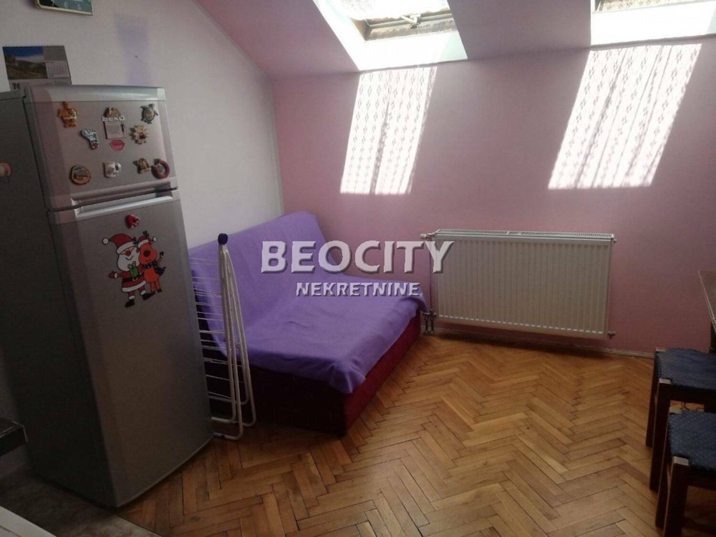 Novi Sad, Centar, Valentina Vodnika, 1.5, 32m2, 65000EUR