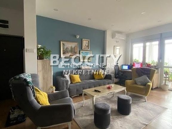 Savski venac, Centar, Kraljice Natalije, 4.0, 110m2, 330000EUR