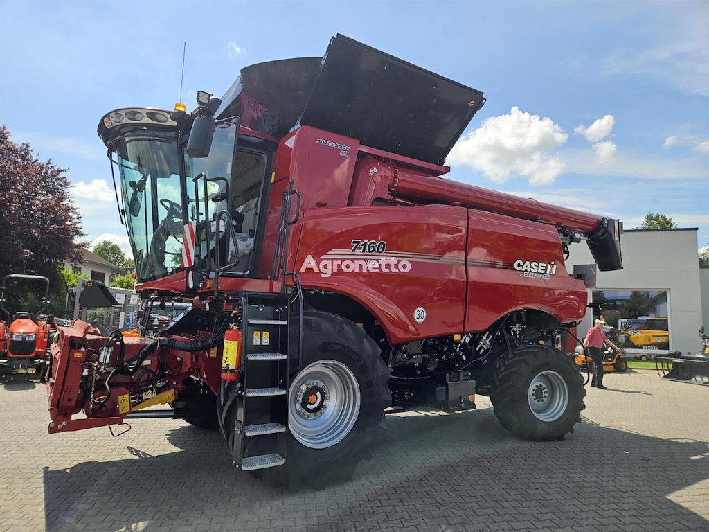 Novi Case IH AXIAL-FLOW 7160 kombajn za žito