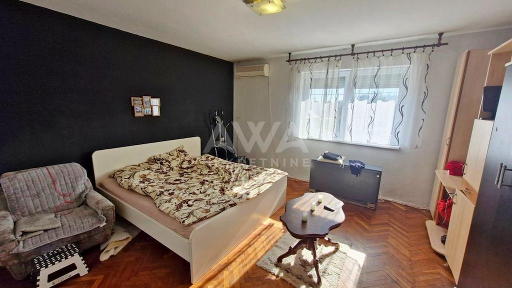 Apatin, Stan 65 m2 na I spratu
