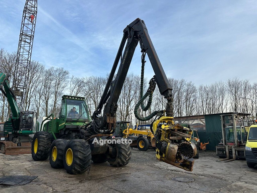 John Deere 1470 D ECO III harvester