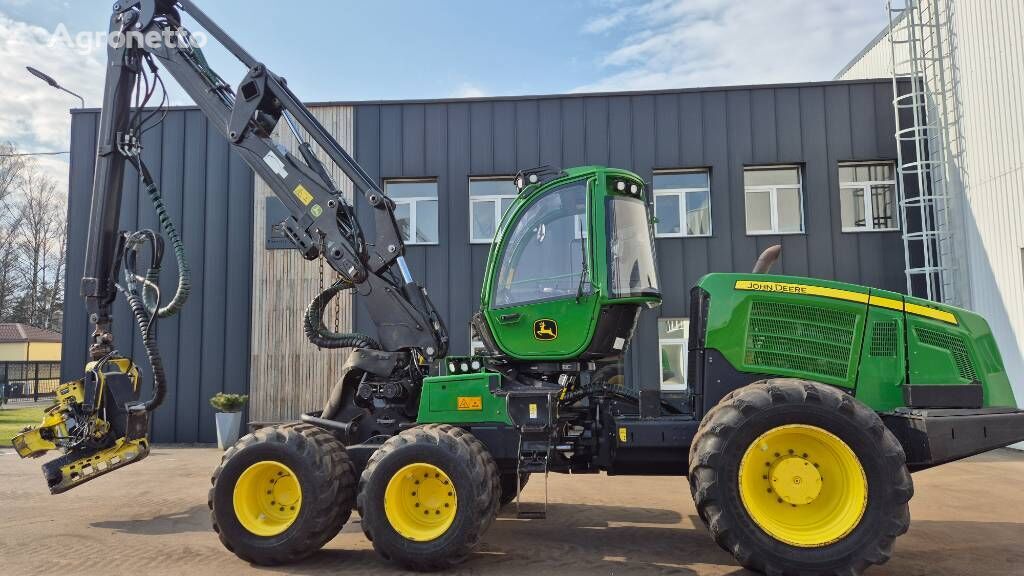 John Deere 1170 E IT 4 harvester