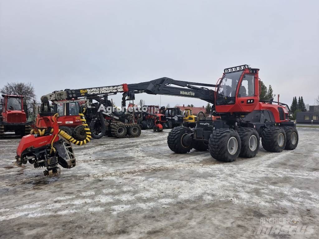 Komatsu 901xc harvester