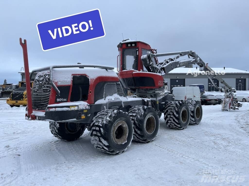 Komatsu 901XC harvester