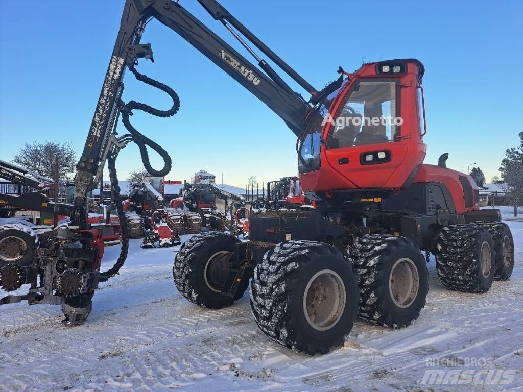 Komatsu 901xc harvester