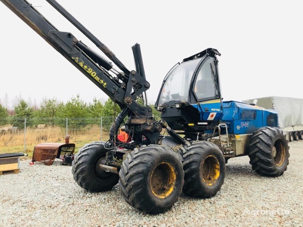 Rottne H 14 for spareparts harvester