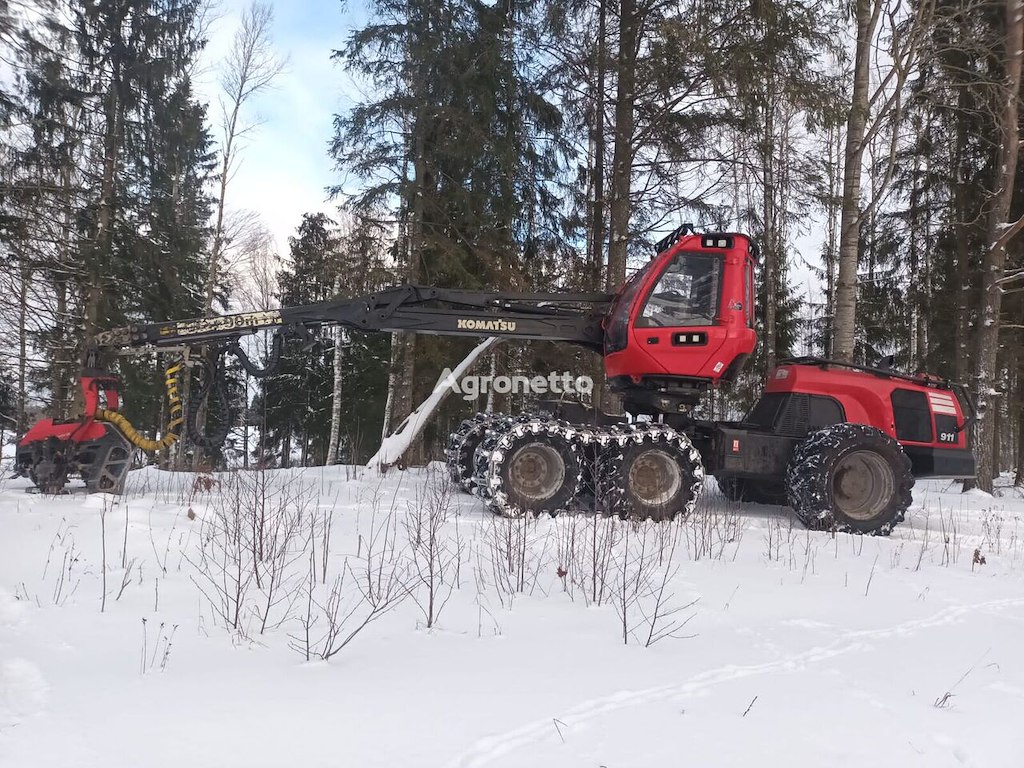 Komatsu 911CX-6 harvester