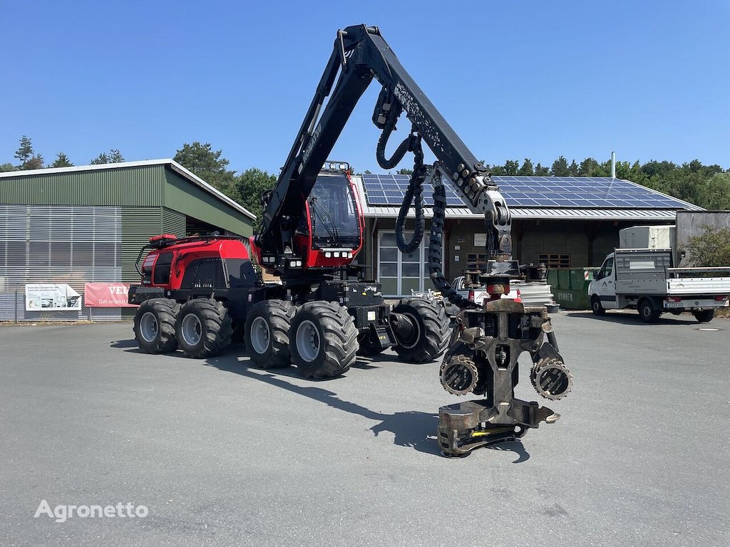 Komatsu 901XC harvester