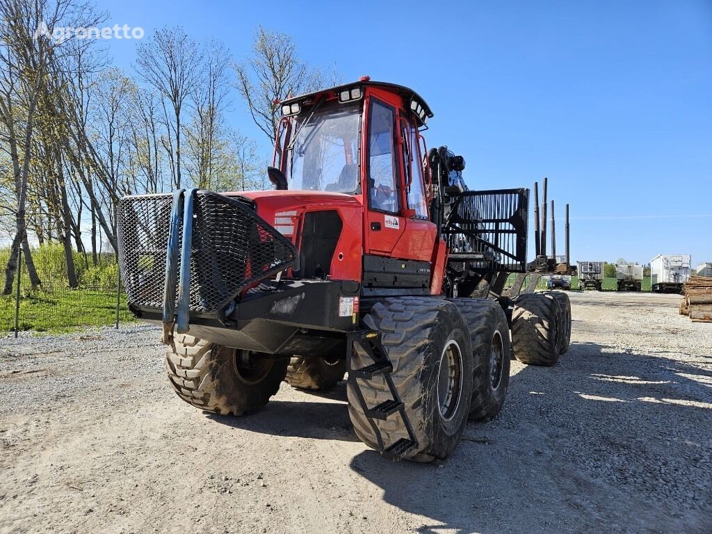 Komatsu 895 forvarder