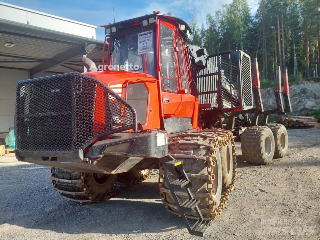 Komatsu 875 forvarder