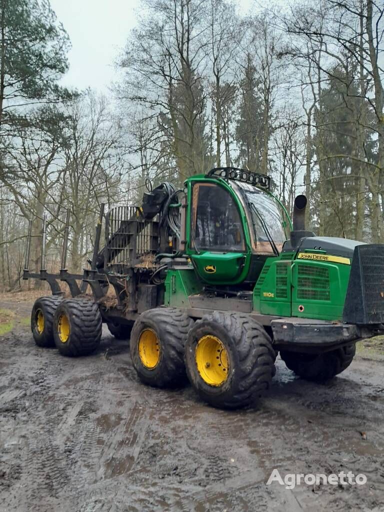 John Deere 1110 E forvarder