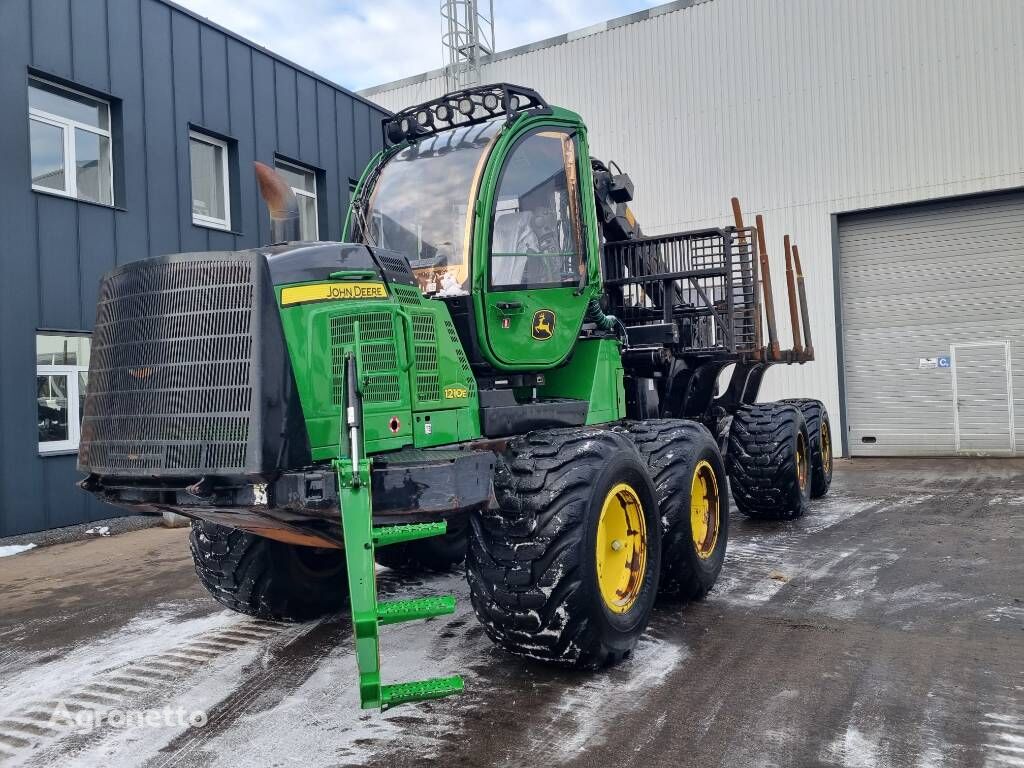 John Deere 1210 E IT 4 forvarder