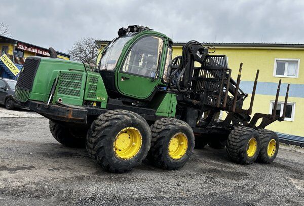 John Deere 1210E forvarder