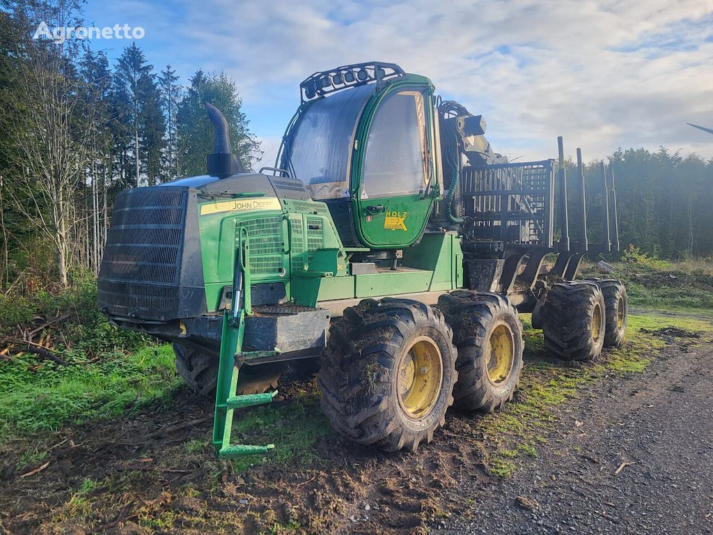 John Deere 1210G forvarder