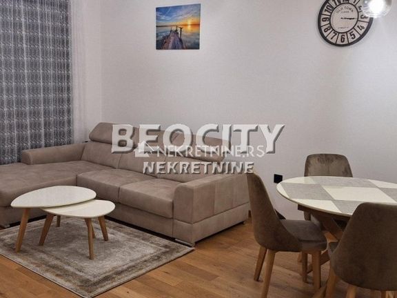 Novi Sad, Sajam, Braće Popović, 2.0, 42m2, 700EUR