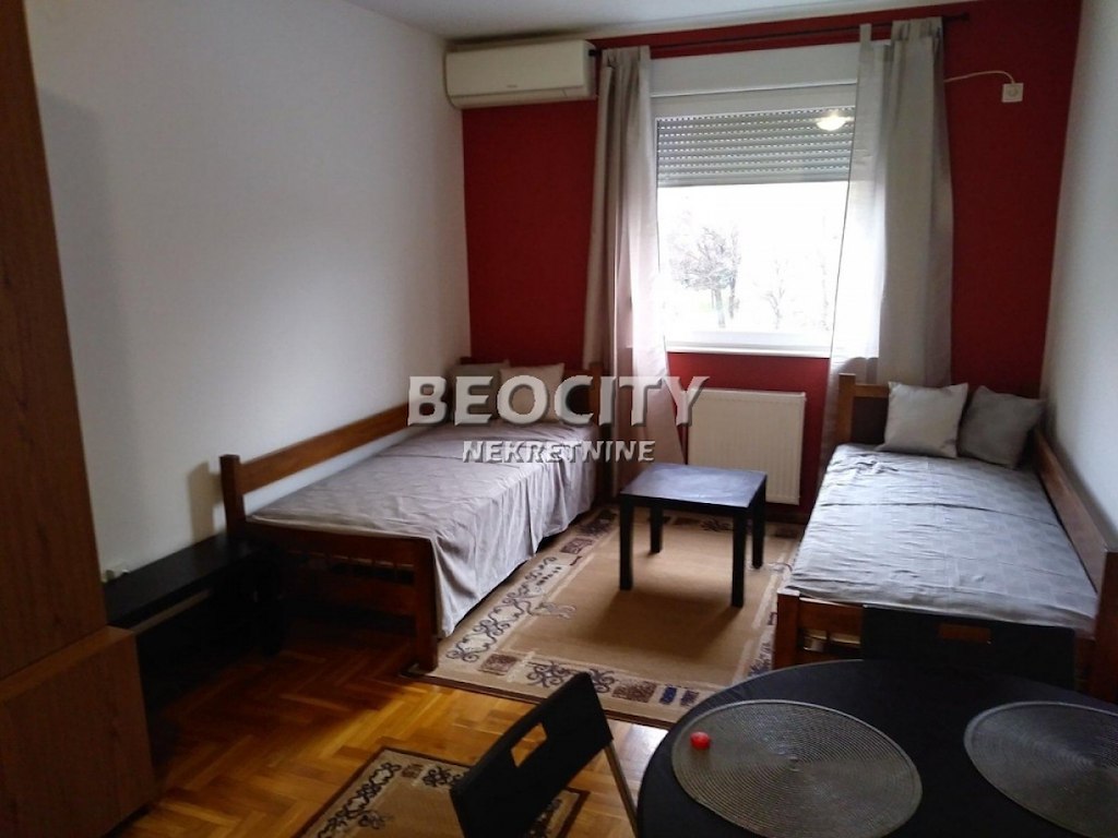 Novi Sad, Grbavica, Alekse Šantića, 0. 5, 24m2, 350EUR