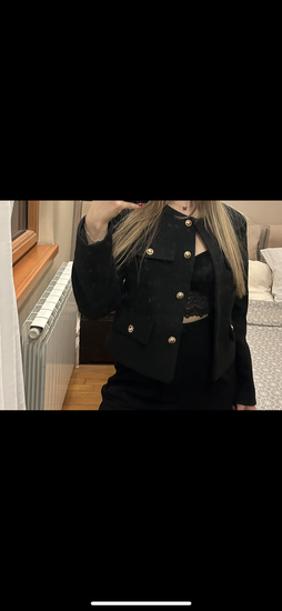 Zara blejzer jaknica