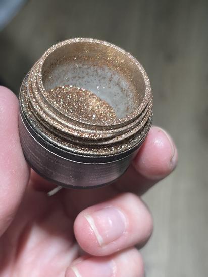 Dust pigment Svetlane Minic