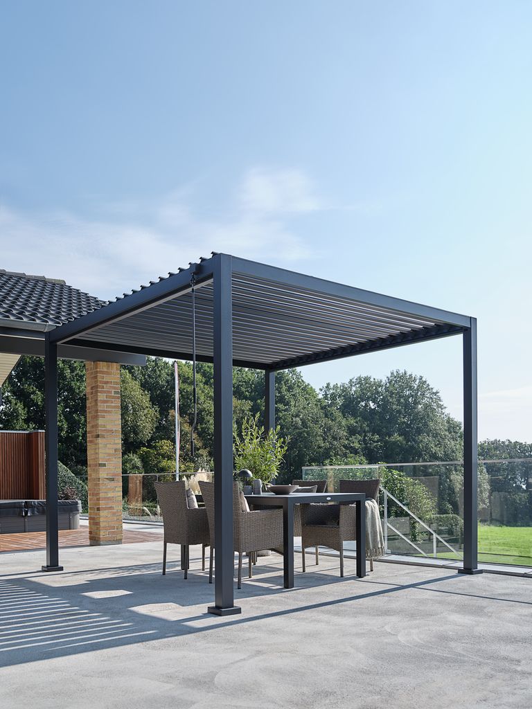 Pergola KONGEMOSE Š3xD3xV2,36m crna