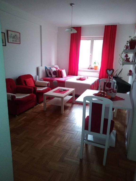 Apartman Mira