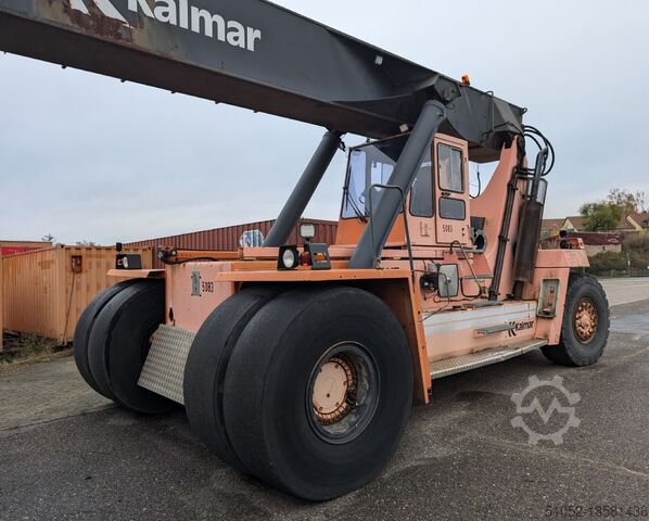 Full Container Reachstacker
Kalmar DC4560RC4