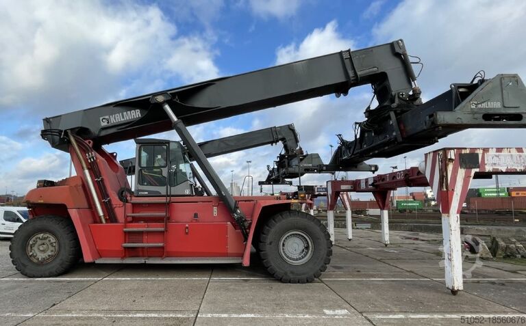 Full Container Reachstacker
Kalmar DRF450-60S5