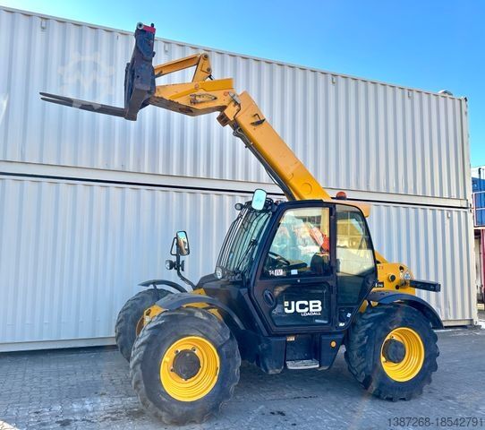 Telehandleri
JCB 531-70 / Waage / 7 Meter / 3.1 Tonnen