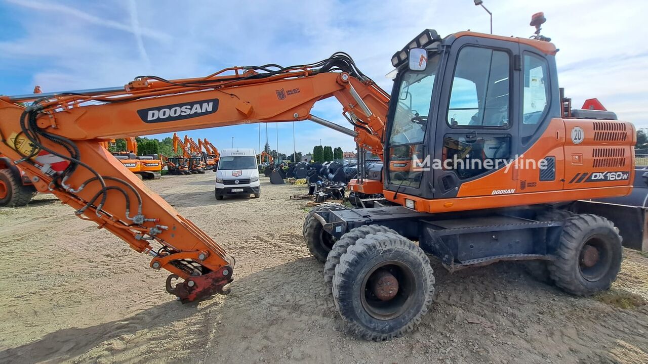 Doosan DX160W-3 bager točkaš