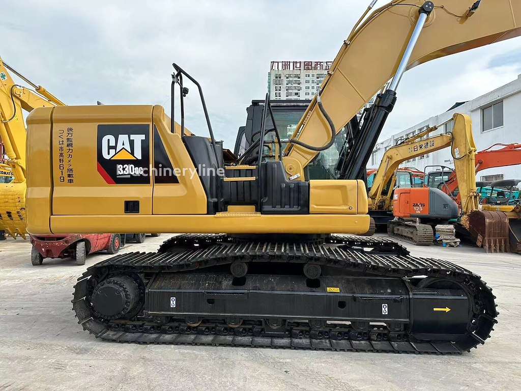 Caterpillar 330gc bager guseničar