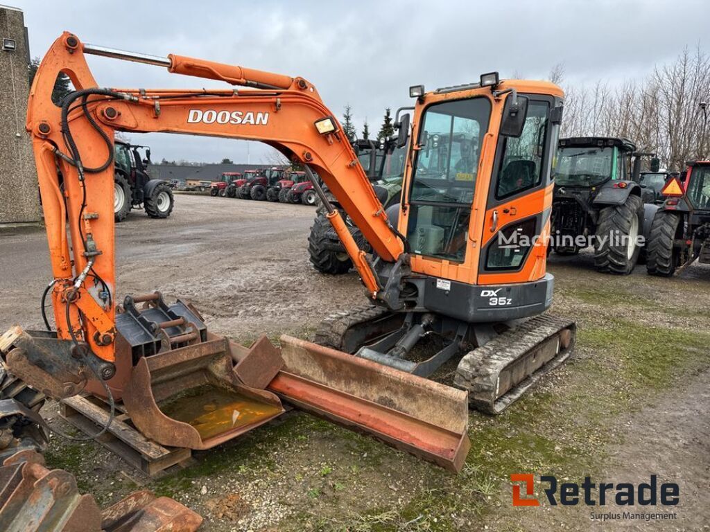 Prodaje se Doosan DX 35z mini bager na aukciji