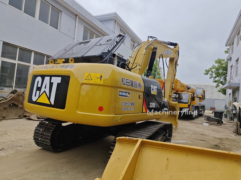 Caterpillar cat 320d 320d2 320dl bager guseničar