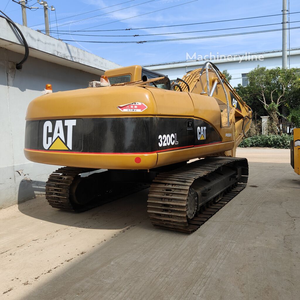 Caterpillar 320c used 20t excavator sale in shanghai bager guseničar