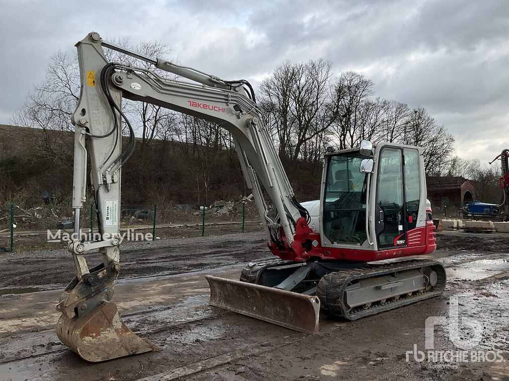 Prodaje se Takeuchi TB290-2 mini bager na aukciji