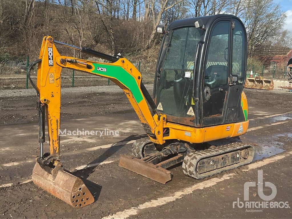 Prodaje se JCB 8018 mini bager na aukciji