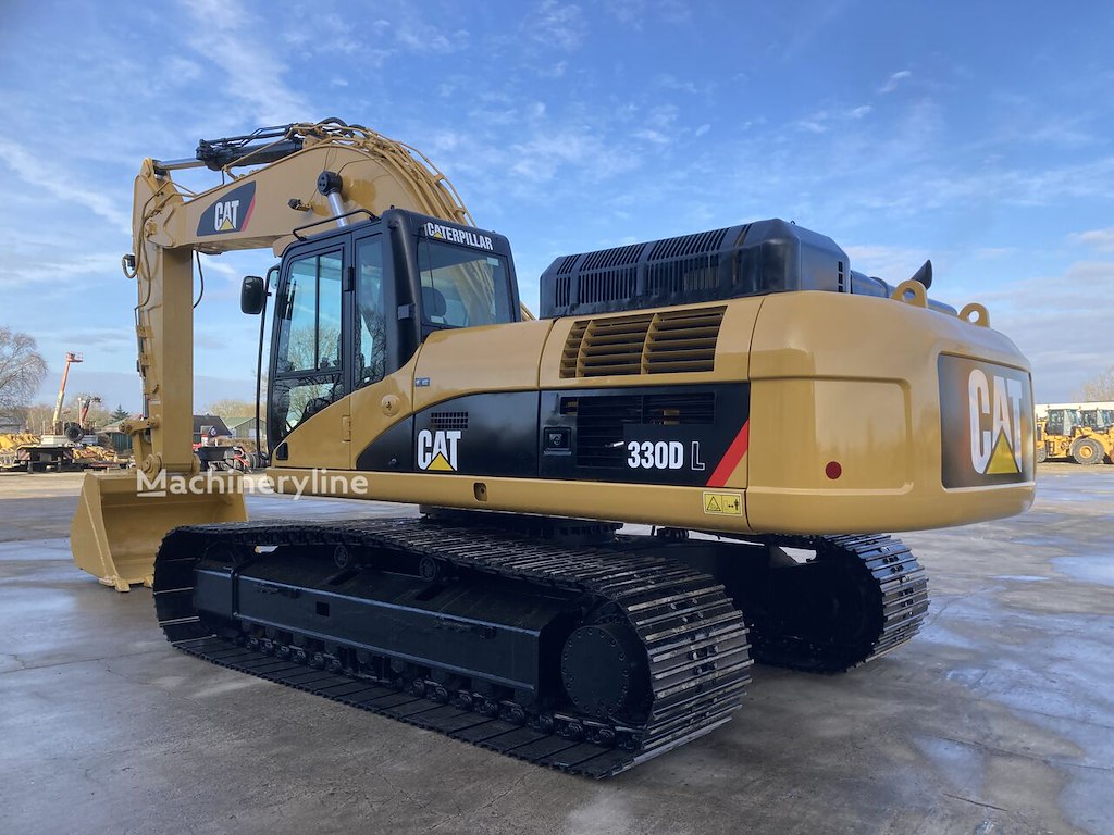 Caterpillar 330DL bager guseničar