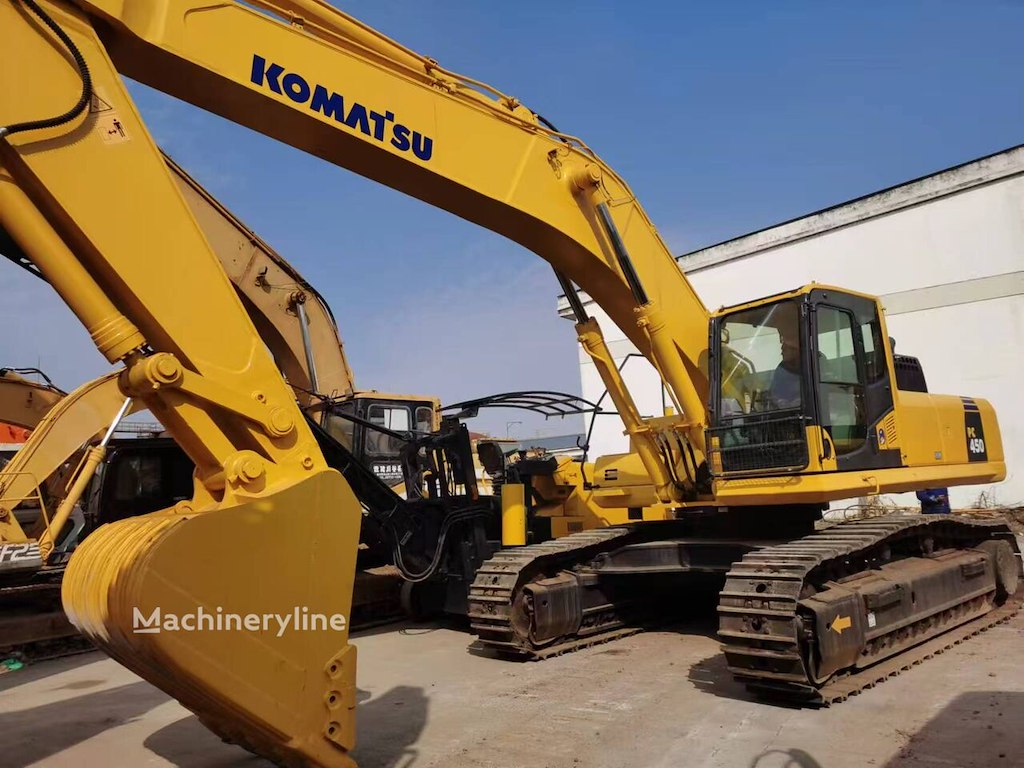 Komatsu PC450-8 bager guseničar