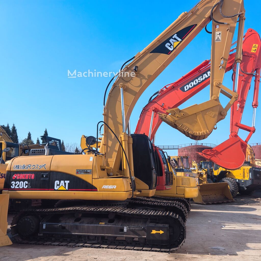 Caterpillar 320CL bager guseničar