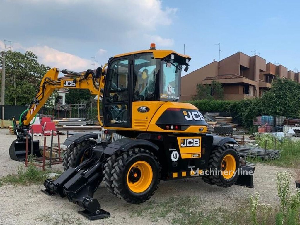 JCB 110W bager točkaš