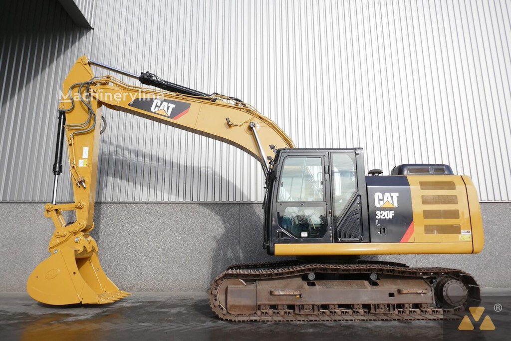 Caterpillar 320FL bager guseničar