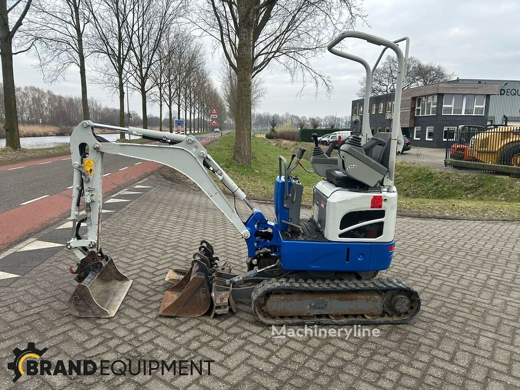 Takeuchi TB210 mini bager