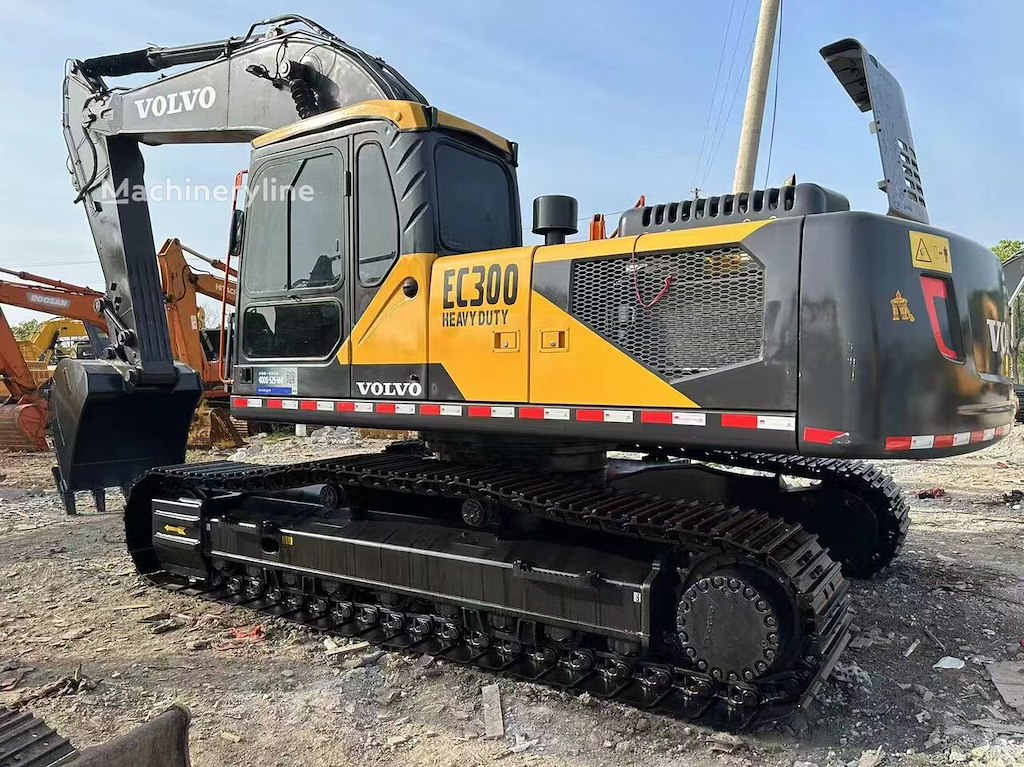 Volvo EC300D bager guseničar